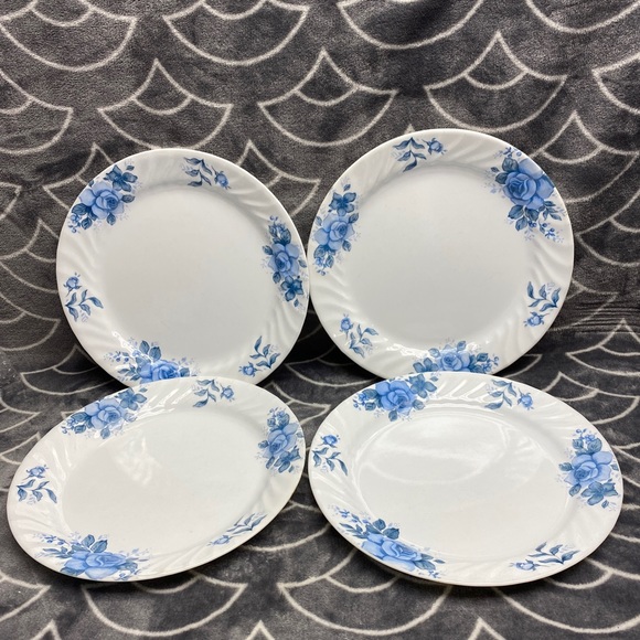 Dining | Corelle By Corning 4 Vintage Blue Velvet Rose Dinner Plates ...